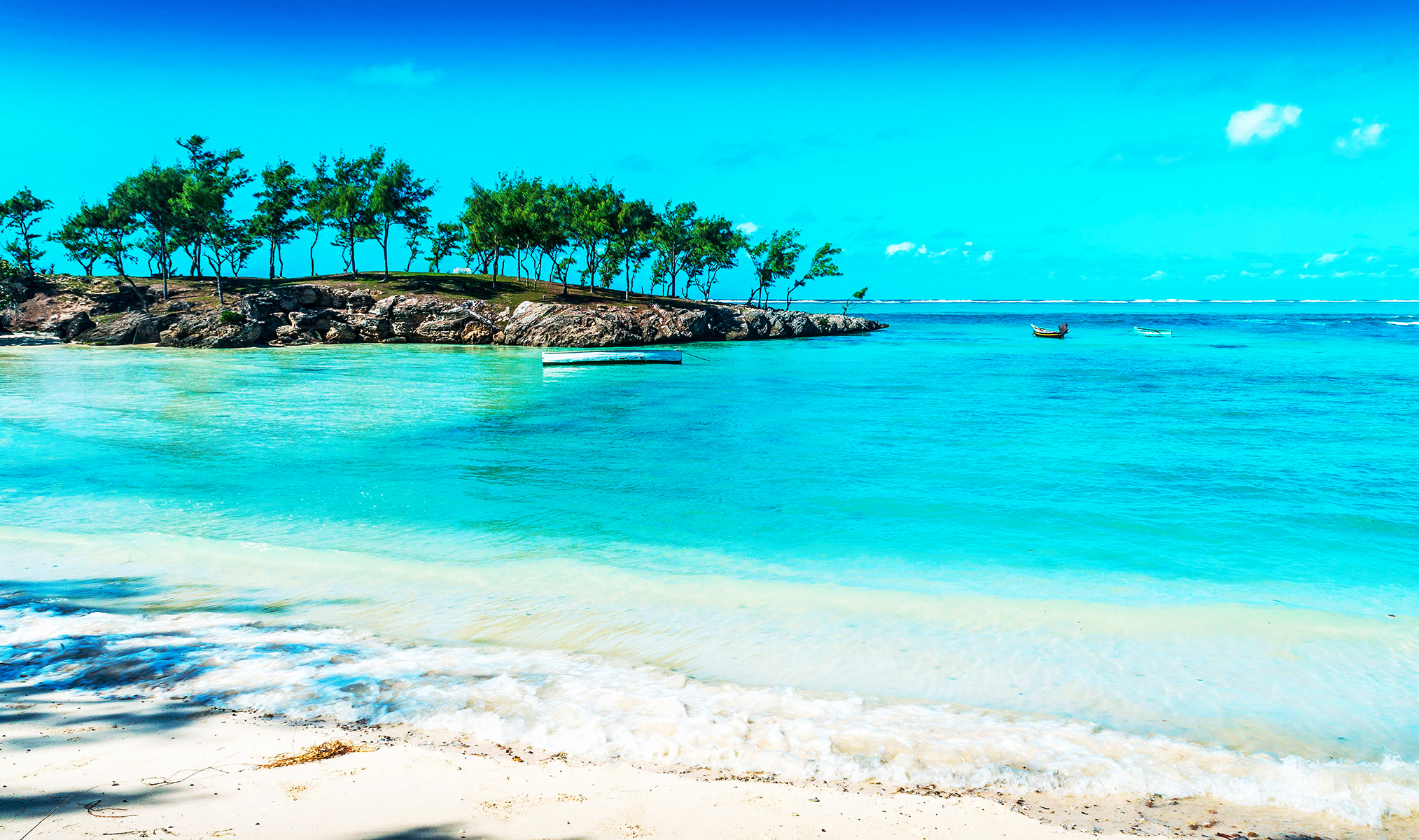 7 Best Secret Beaches for Peaceful and Secluded Gateways